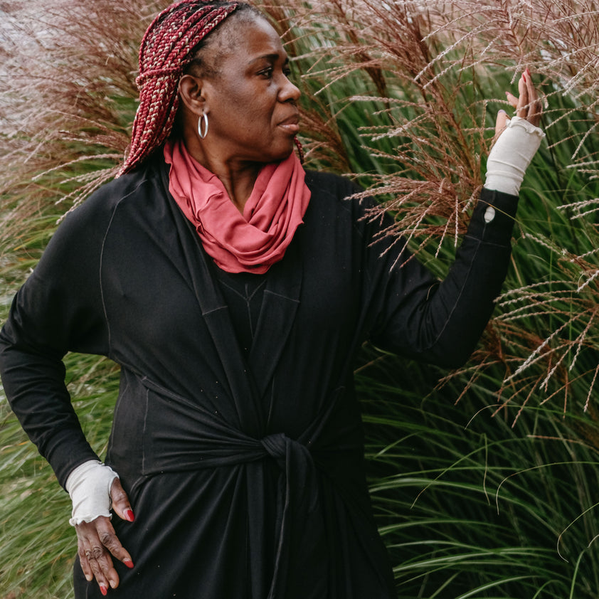 angelrox® HOURGLASS scarf shaper skirt